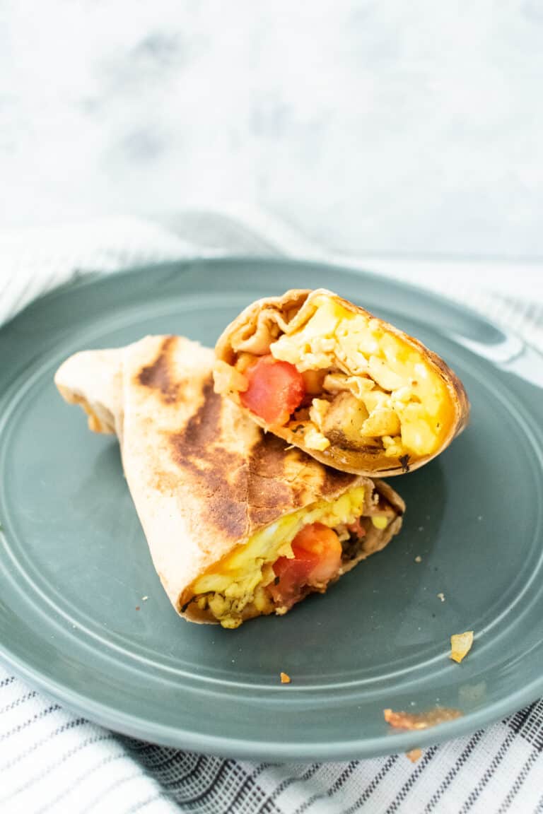 Easy Potato & Egg Breakfast Burrito - Bite your Cravings
